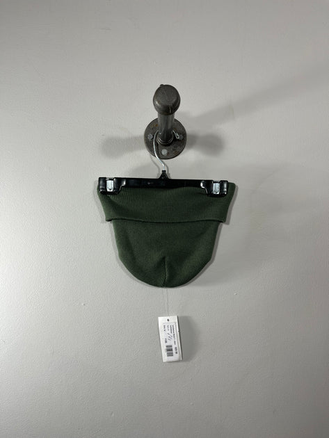 Main Character Green Toque – LeivItOrLoveIt